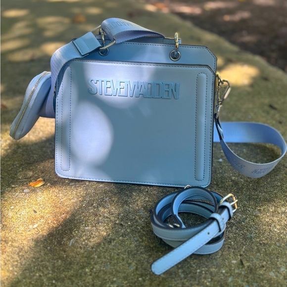 Steve Madden | Bags | Steve Madden Light Blue Crossbody Bag | Poshmark